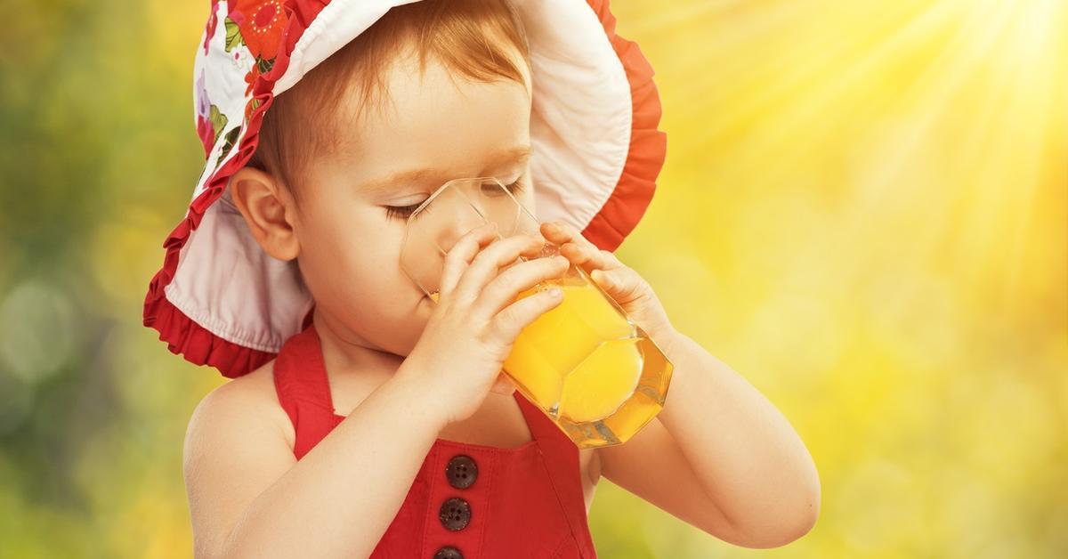 The best ways to make sure that your children stay hydrated this season