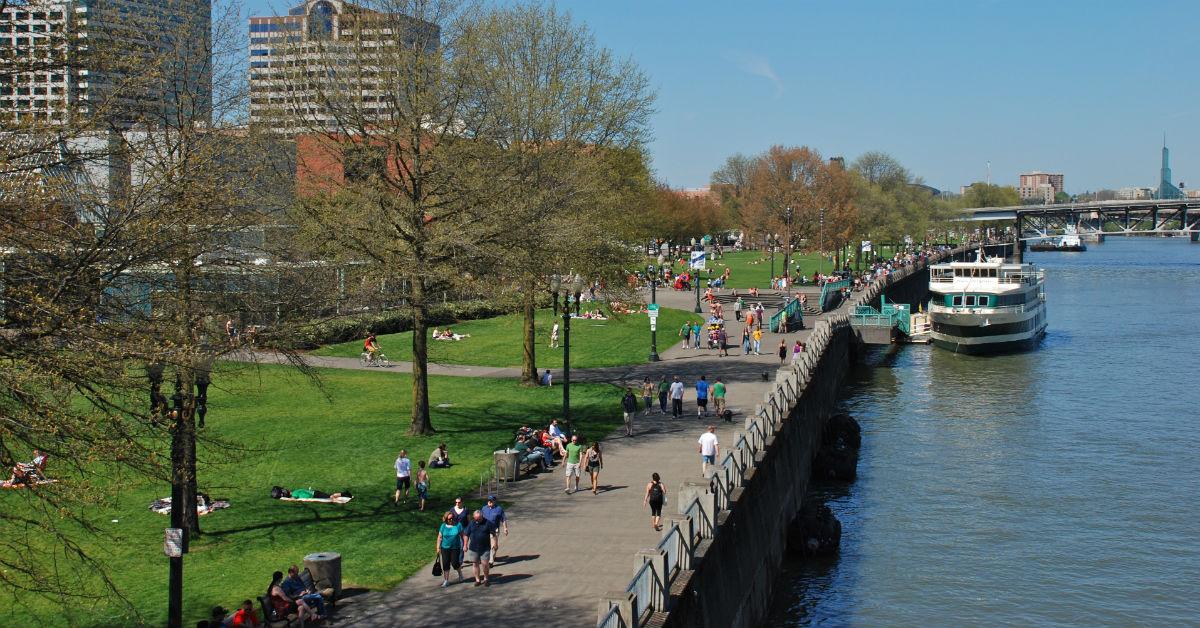 Boston Abandons Harbor Sea Wall For Waterfront Parks