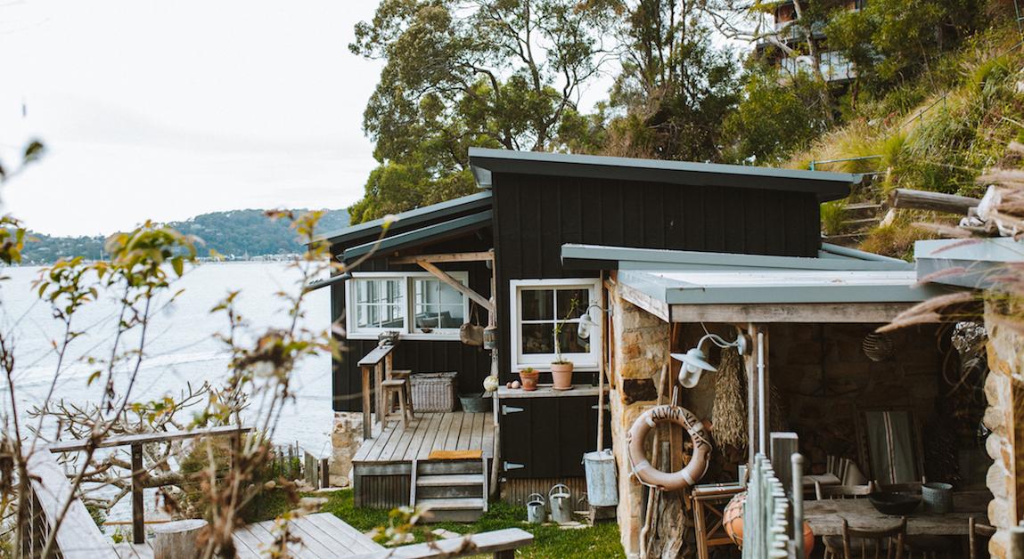 This Couple Turned An Old Fisherman's Shack Into An Eco-Friendly Beach ...