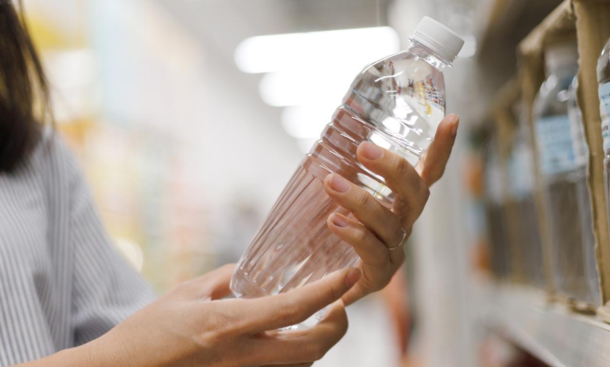 Does Bottled Water Go Bad or Expire? What to Know