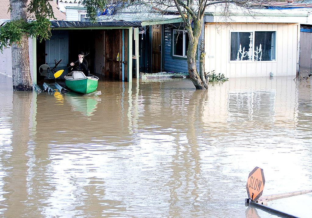 Puyallup River Flood Forces Family to Tear Down House