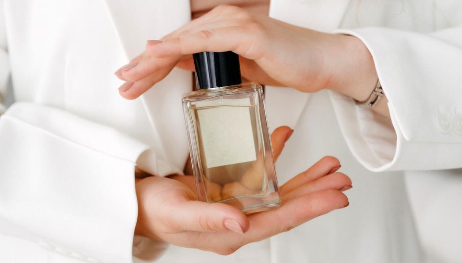 The Best Non-Toxic Perfumes To Try