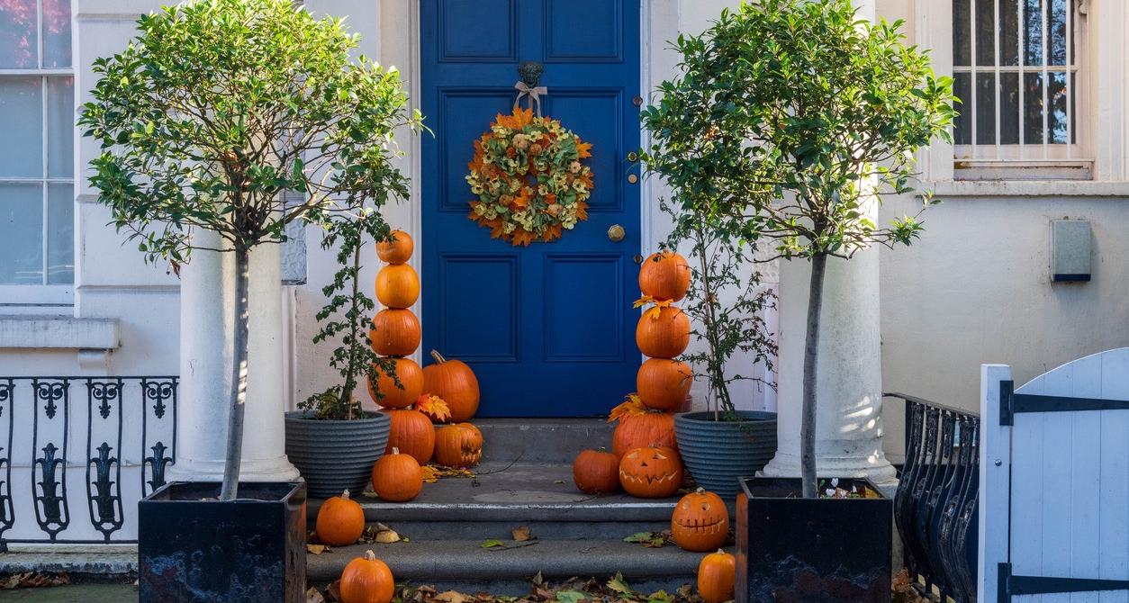 Eco-Friendly Halloween Decoration Ideas That Are Fast And Easy