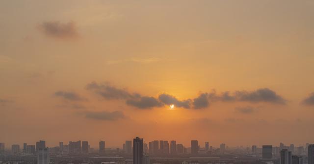 Is Photochemical Smog a Primary or Secondary Pollutant?