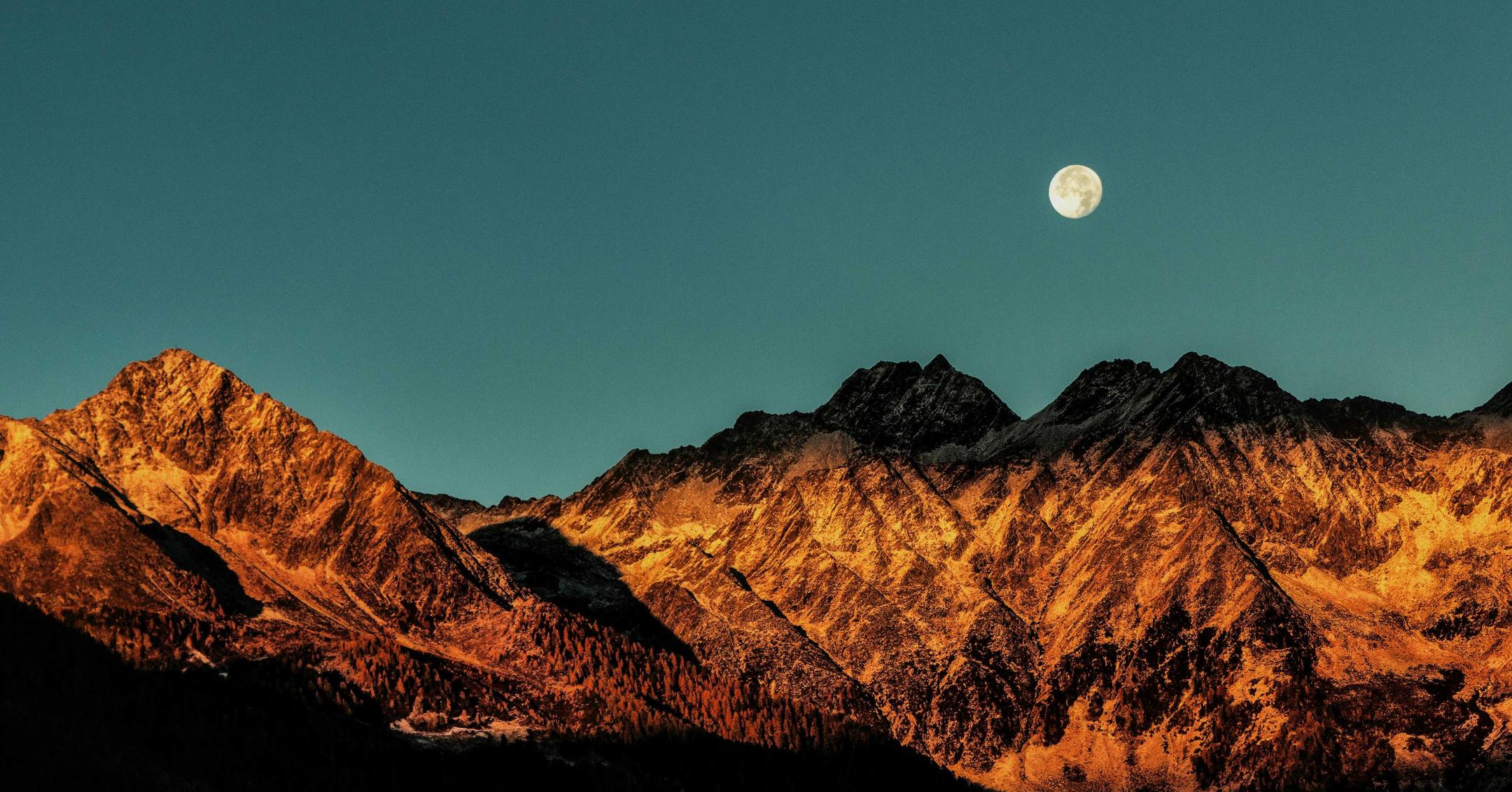 The Spiritual Meaning Behind the Wolf Moon, Explained