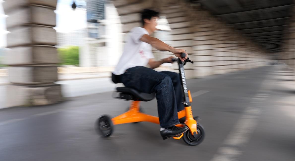 Dash 3 Electric Scooter — Redefining Personal Mobility For A Greener Future