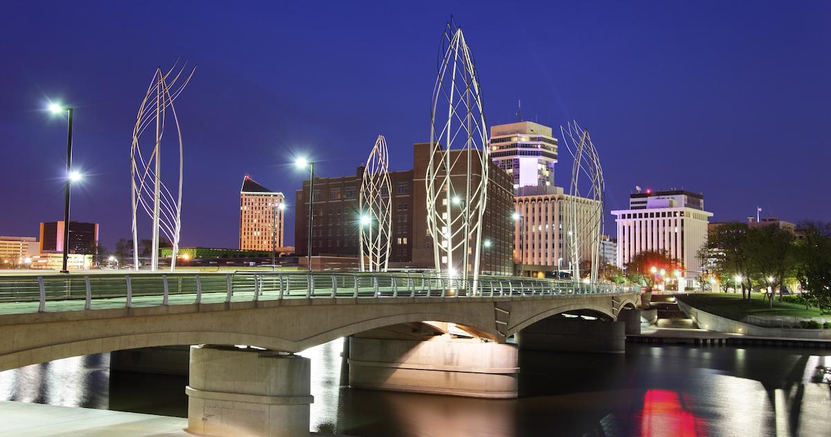 Things to Do in Wichita: Green City Guide