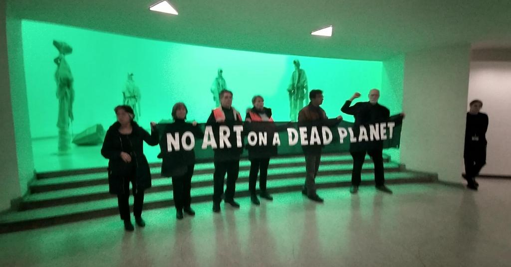 Extinction Rebellion Stages Climate Protests Staged at NYC Museums