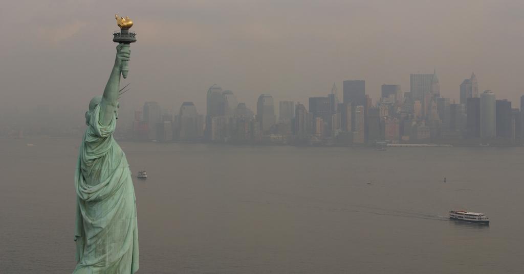 How Does Solar Energy Prevent Pollution? Let's Break It Down