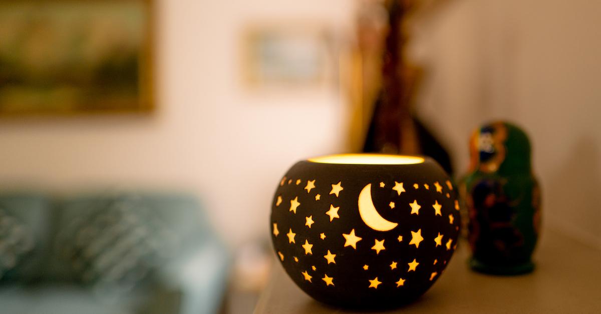 Foton Candle Company Helps You Make New Candles in Used Candle Jars