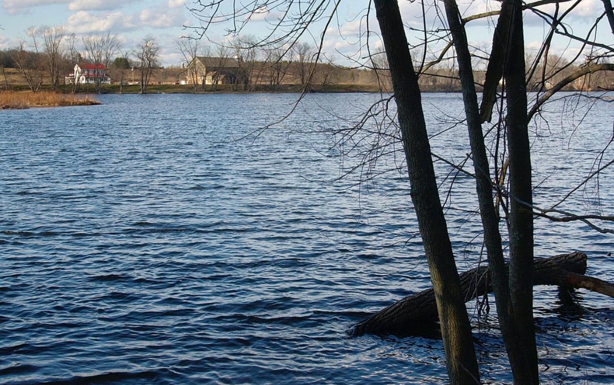 Hudson River Pollution History and Cleanup Efforts