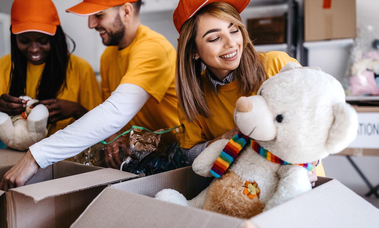 Donating Stuffed Animals: How to Pass on and Recycle Teddy Bears