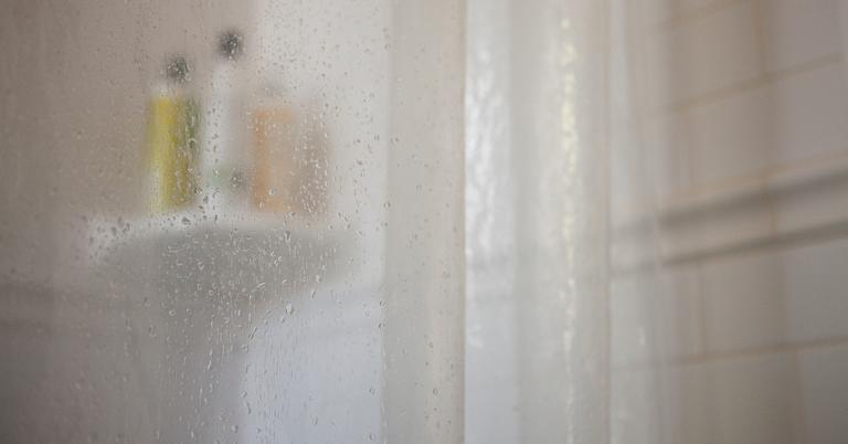 To Save Water in a Drought, How Long Should I Shower?
