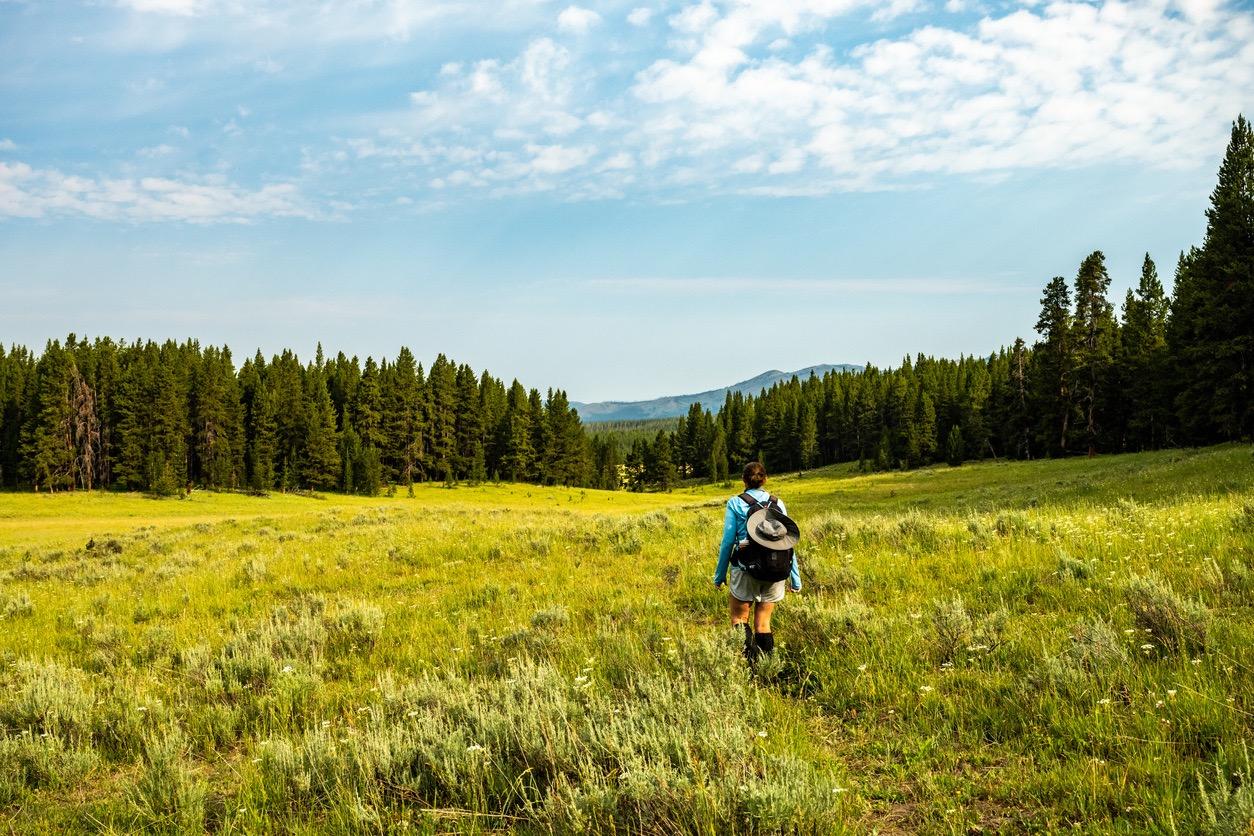 9 Exciting Hiking Challenges Around the U.S. To Try