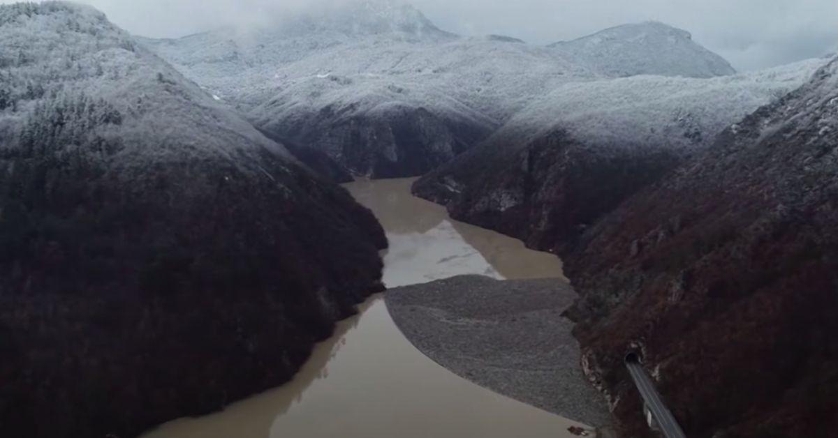 Bosnia’s Drina River Is Overrun With Plastic Pollution