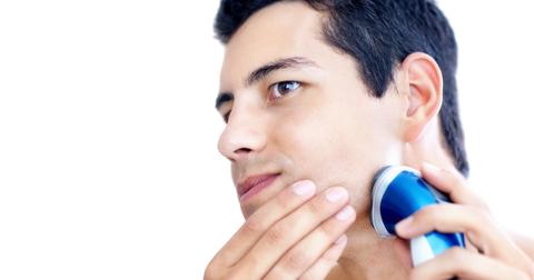 How to Get Rid of Razor Bumps and Prevent Them, Naturally