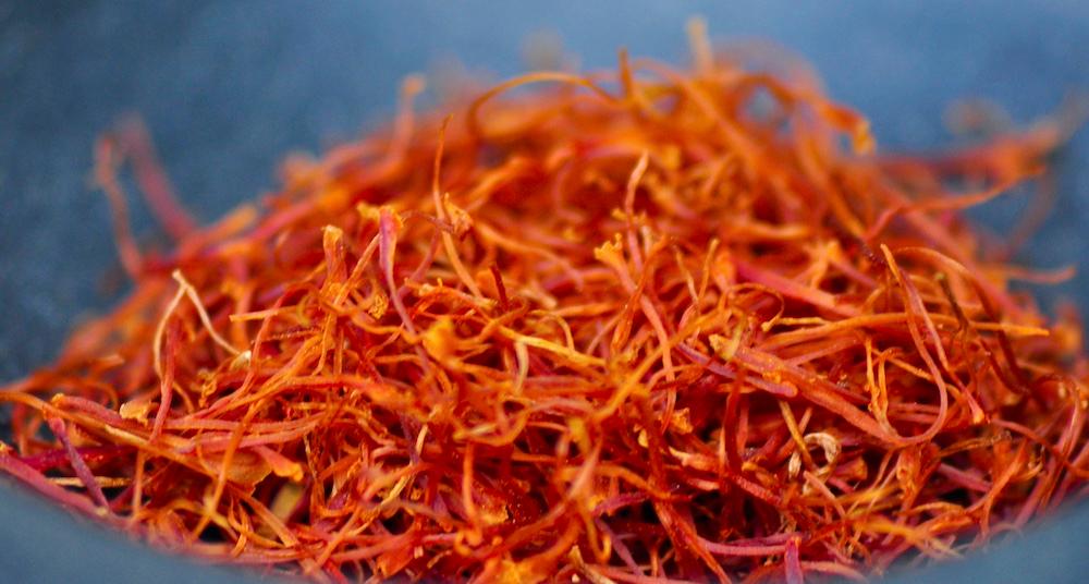 What Does Saffron Taste Like? Try This Unique Flavor Today