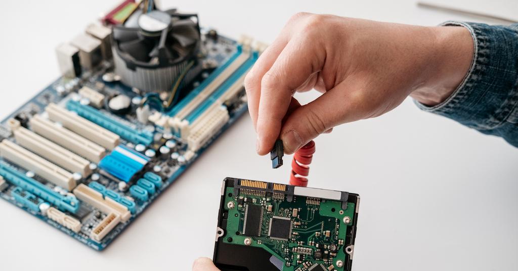 How to Wipe a Computer Before Recycling It