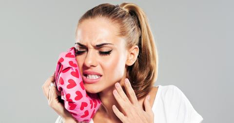 Why Does My Tooth Hurt When I Bite Down? It Might Be This