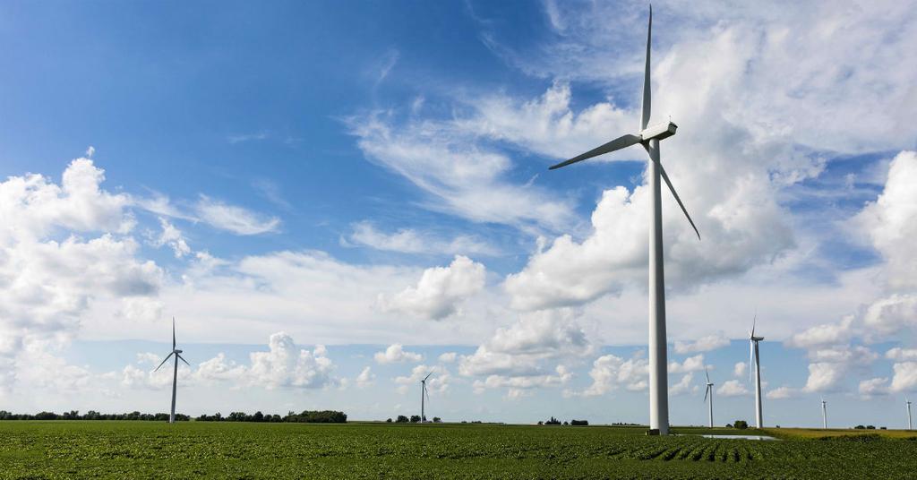 Invenergy's New Hybrid Solar-Wind Farm Could Power 75,000 Homes