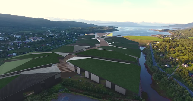 World's Largest Data Center Converting to Renewable Energy