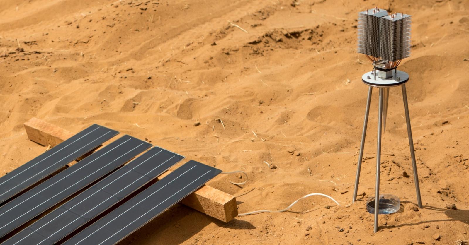 Solar-Powered Well Achieves Water Harvesting In Deserts