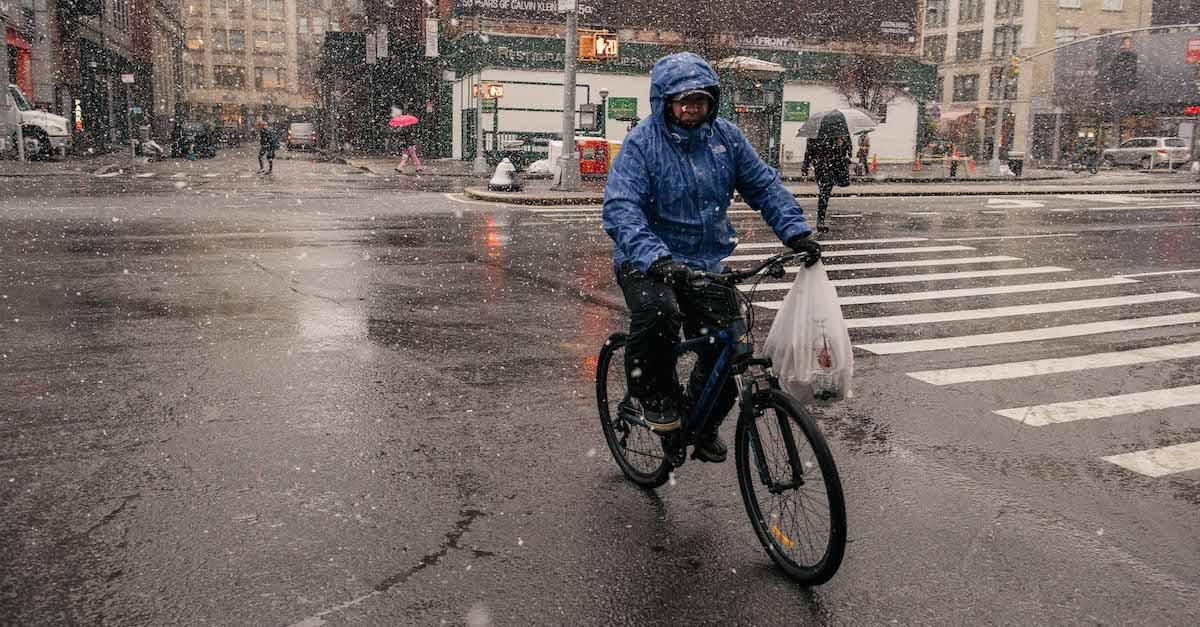 Cold Weather Biking Gear, so You Can Hit the Road in the Wintertime