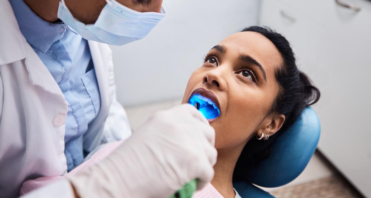 Is Chewing Ice Bad For Your Teeth? What Experts Have to Say