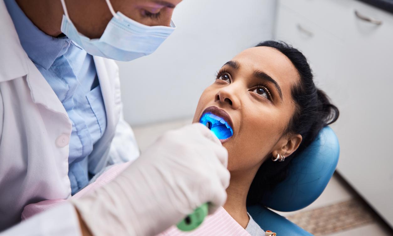 Is Chewing Ice Bad For Your Teeth? What Experts Have to Say