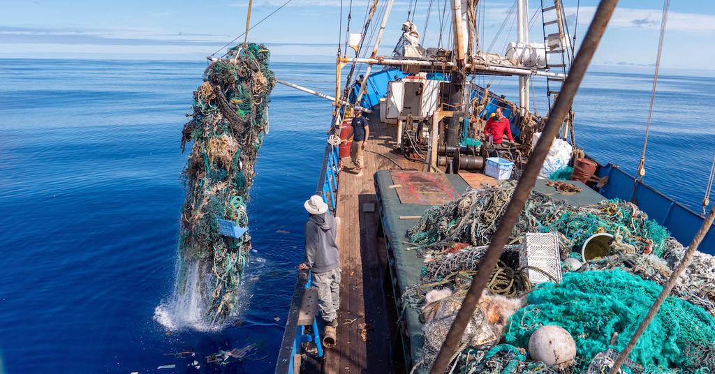 Ocean Cleanup Crew Collected 103 Tons of Ocean Plastic From GPGP