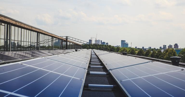 7 Disadvantages of Solar Energy to Consider Before You Install