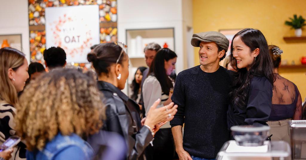 Jason Mraz on His Avocado Farm, Next Album, and Farm Aid Festival