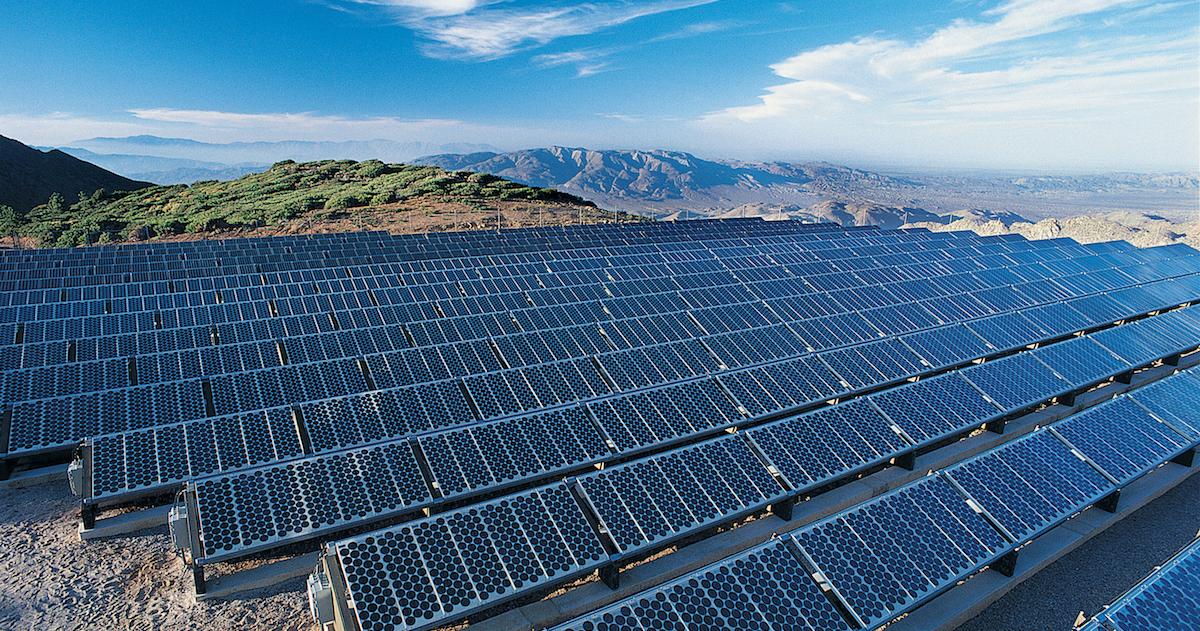 How Does Solar Energy Prevent Pollution? Let's Break It Down