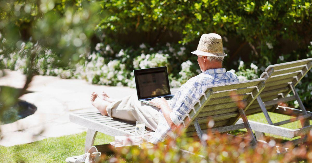 5 Easy Ways to Celebrate Earth Day at Work