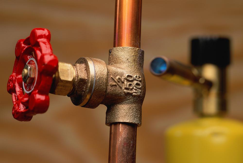 Why Is PEX Plumbing Bad? How It Compares to Copper Pipes