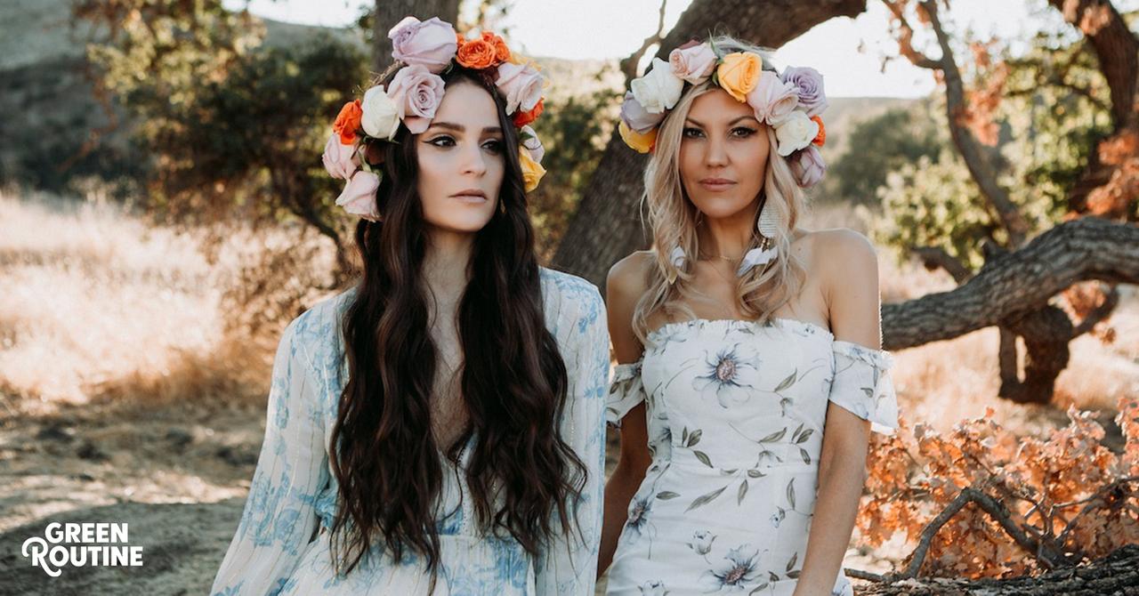 Gianna Simone and Andrea Logan Share "Green Routines"