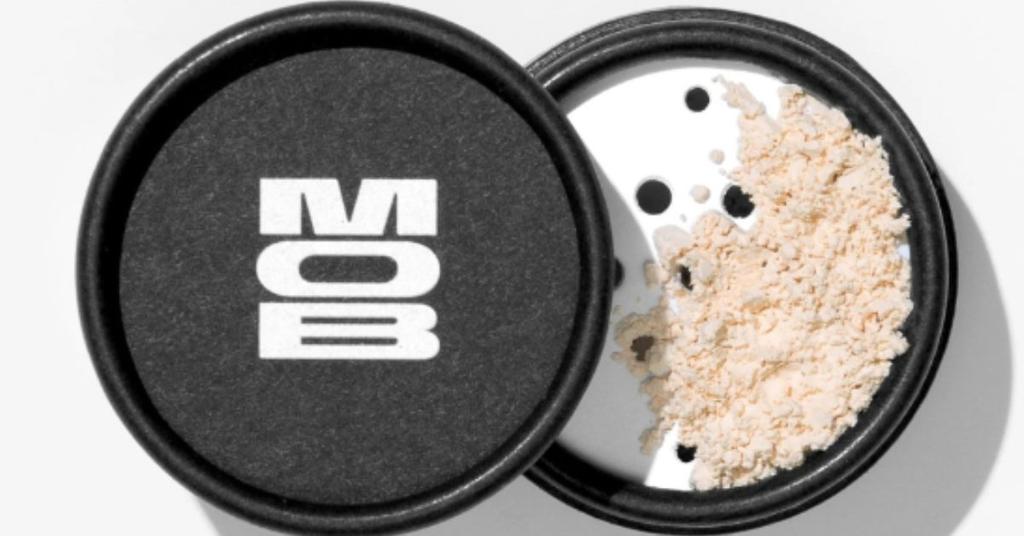 Talc-Free Setting Powders from Eco-Conscious Beauty Brands