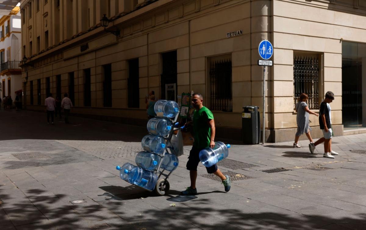 Woman's Shoes Melt Outside Due to Climate Change