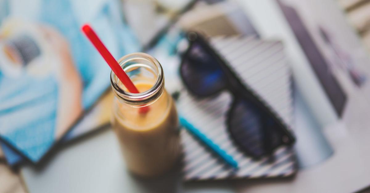 U.K. Manufacturers Plan Paper Straw Factory As Restaurants Drop Plastic