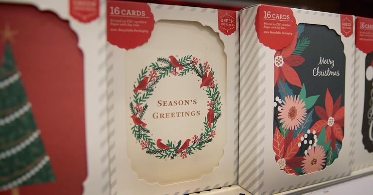 How to Recycle Christmas Cards, After the Holidays Have Passed